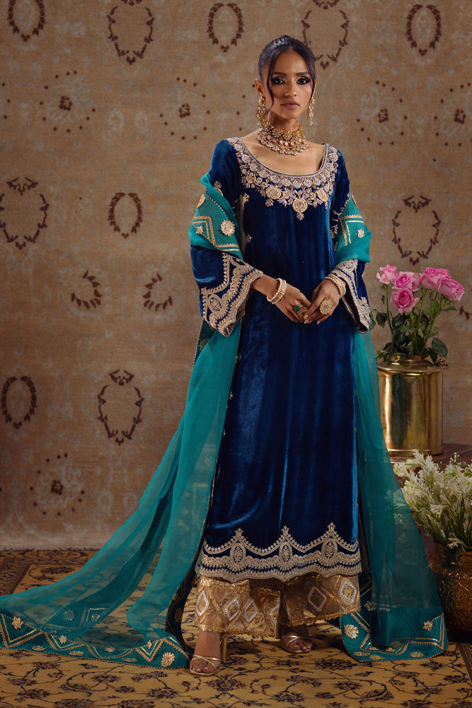 Riyana | Annus Abrar - Women's clothing Designer